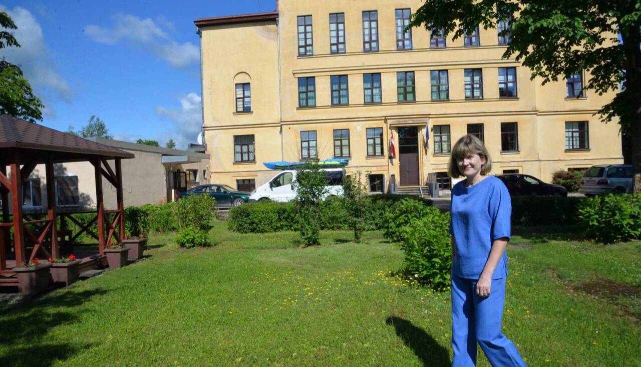 Земгальская средняя школа отмечает 95-летний юбилей